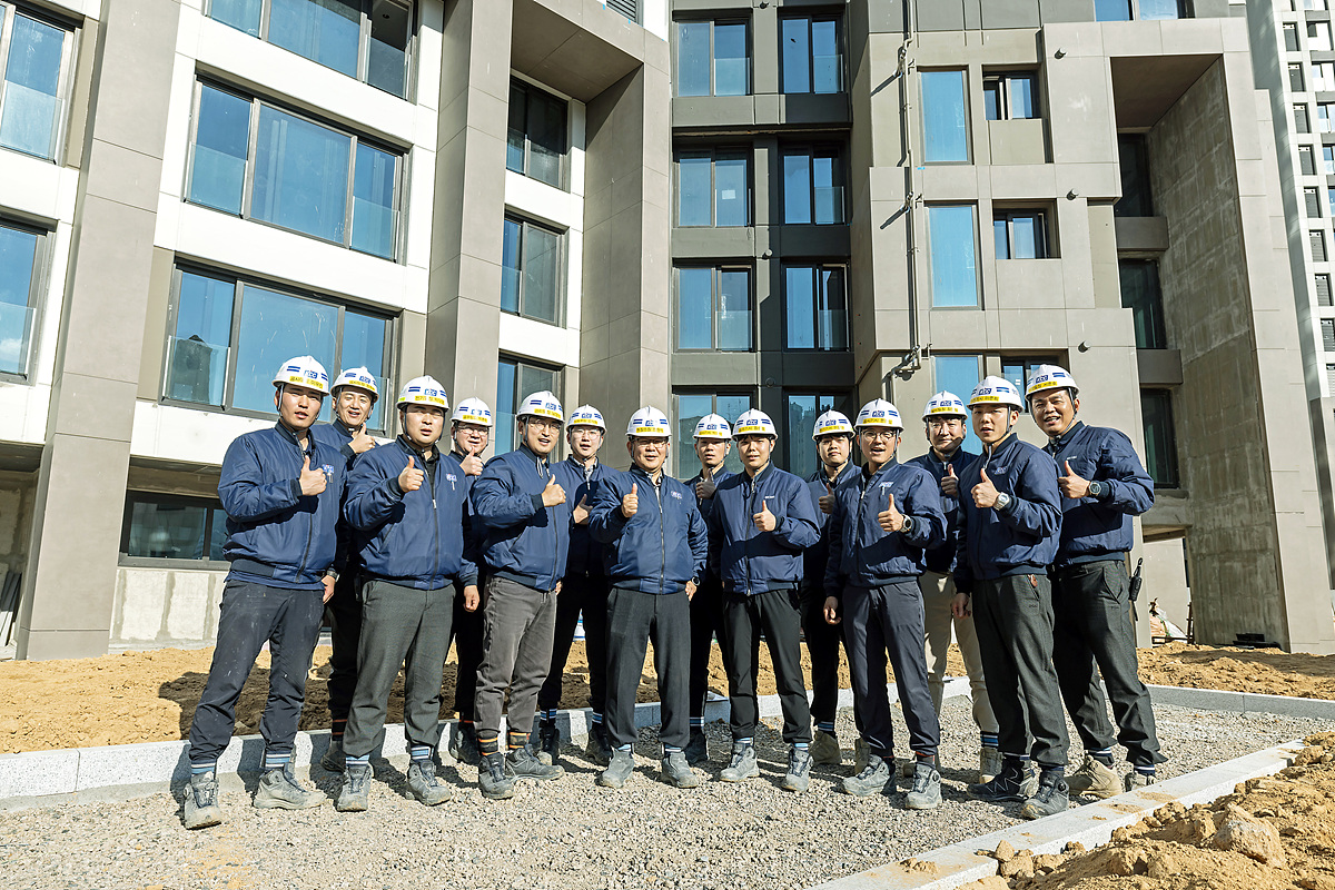 [건설人] 안전하게, 튼튼하게, KCC 스위첸의 브랜드 가치를 높이다 KCC WORLD 웹진