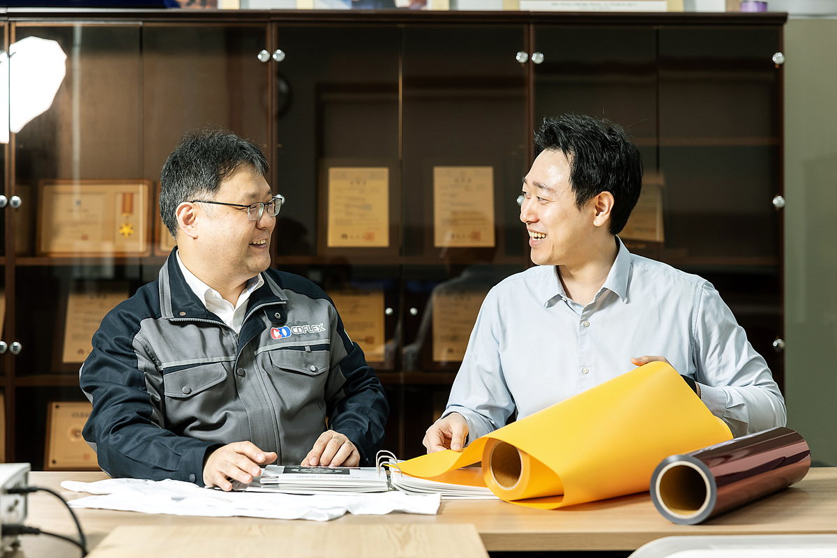 [실리콘파서블] 독보적인 시장 점유율을 차지하는 열전사 필름 시장의 최고 기업 KCC WORLD 웹진